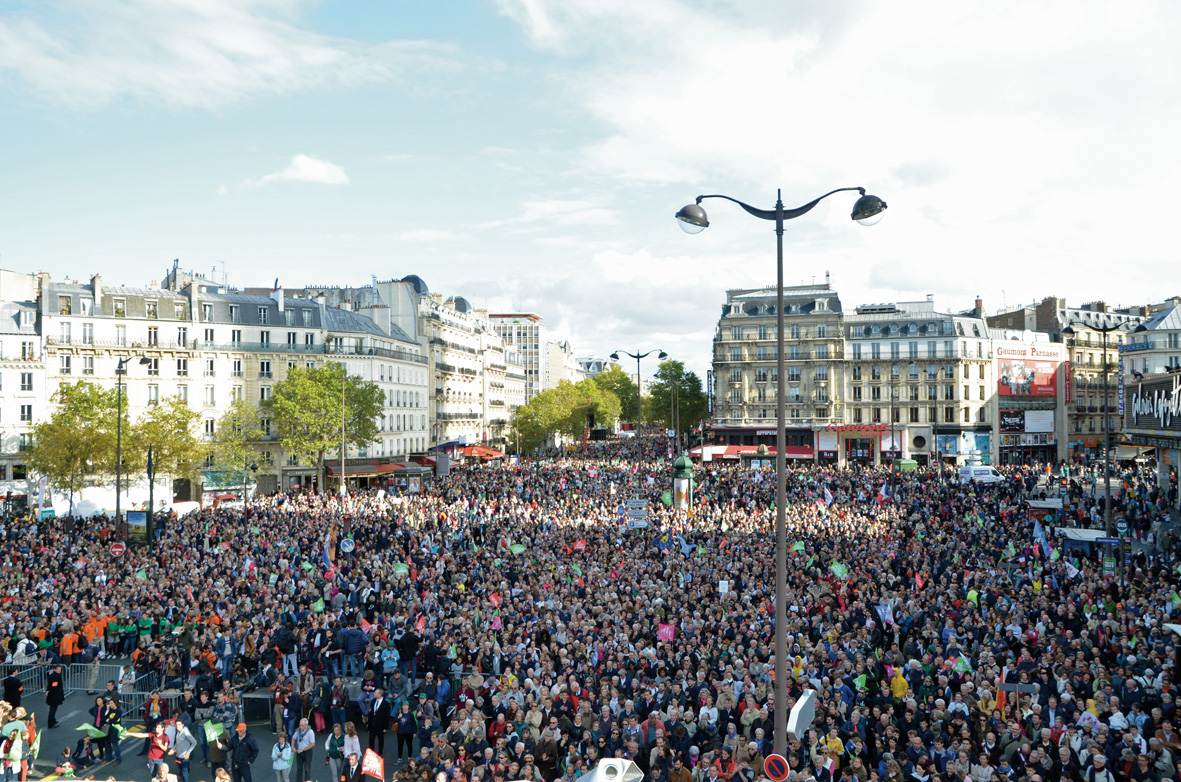 Manif du 6 octobre : beau succès, et après ? - La Nef